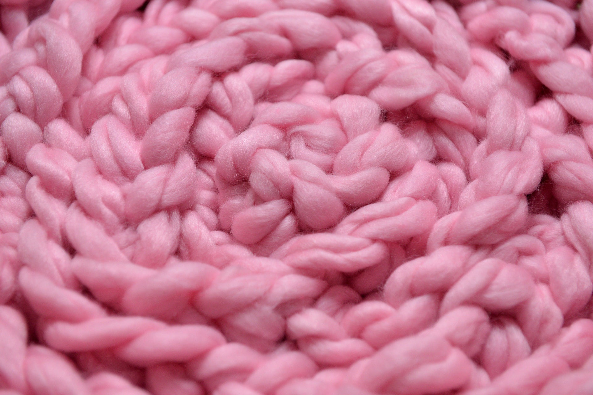 Wool Braid - Baby Pink – Newborn Studio Props