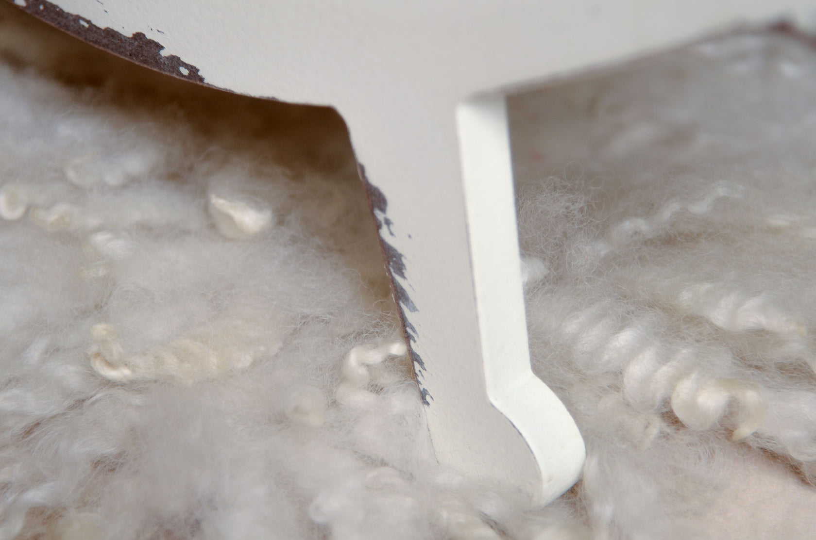 White Curved Vintage Bench Newborn Photography Prop – Newborn Studio Props