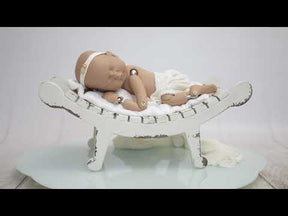 White Curved Vintage Bench Newborn Photography Prop – Newborn Studio Props