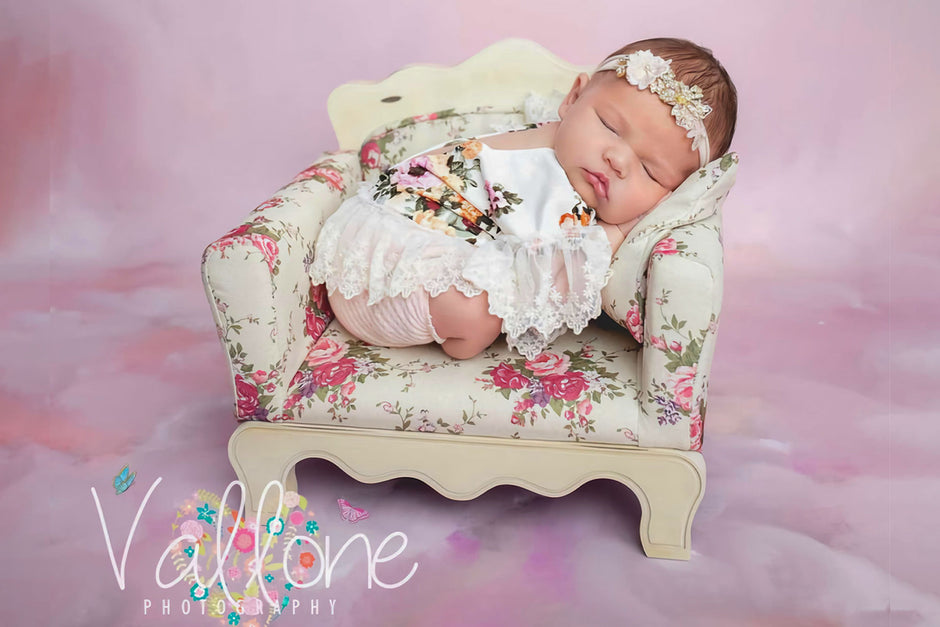 Mini Sofas – Newborn Studio Props